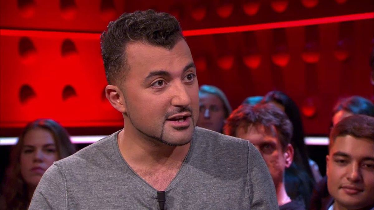 Özcan Akyol: ‘Ik ben afgehaakt met het lezen van boeken van mijn generatiegenoten’ – Nick Muller